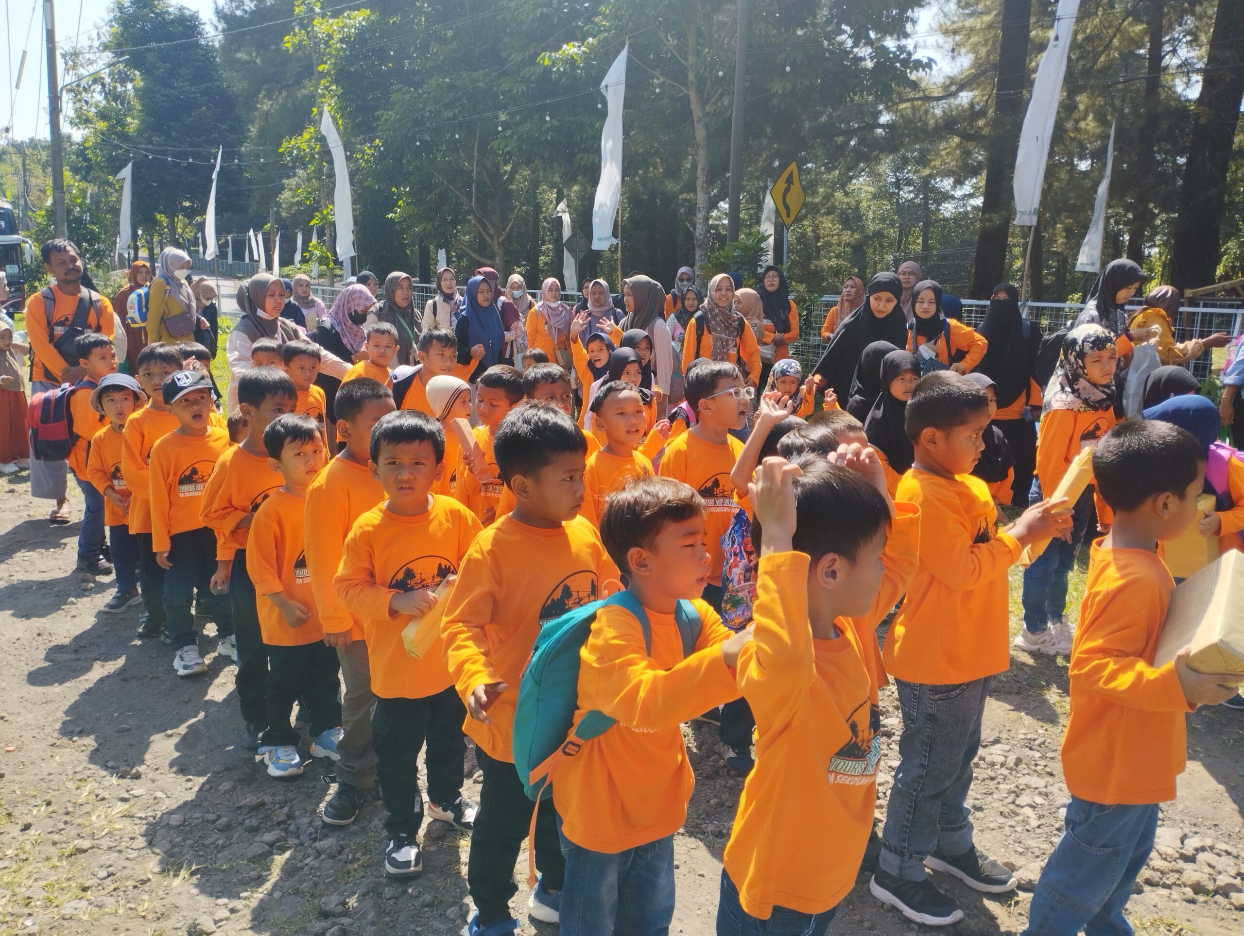 Sekolah Alam Indramayu - Lembaga Pendidikan Berbasis Fitrah Islam